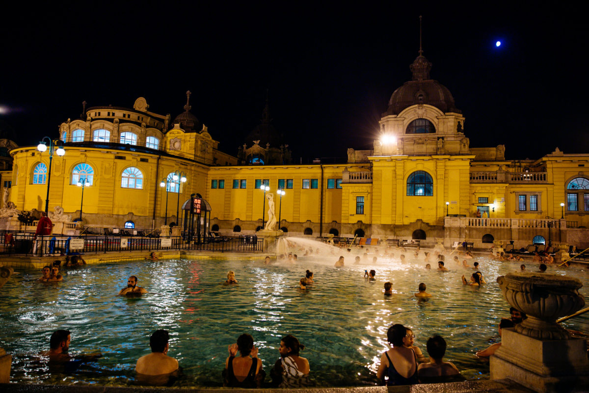 Thermes de Budapest : on a testé les meilleurs bains de Budapest